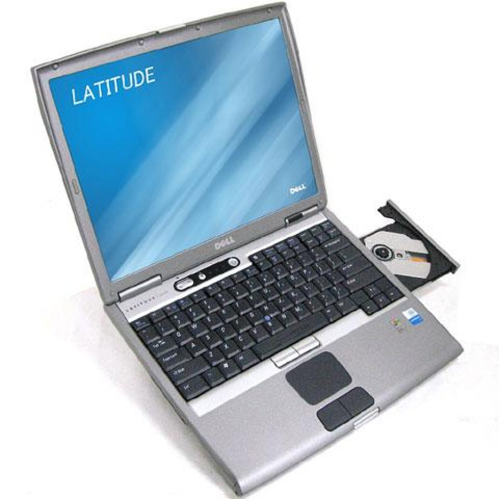 Dell Latitude D600 Centrino 1.6GHz WiFi DVD/CD-RW 14.1" XP Professional