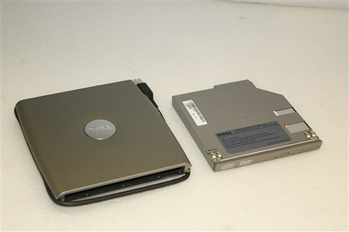 Dell External Combo D/Bay CD-RW DVD-ROM Dell Latitude D Series PD01S UC793