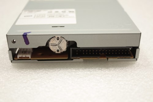 Dell Dimension 2350 FDD Floppy Drive 0U151 00U151