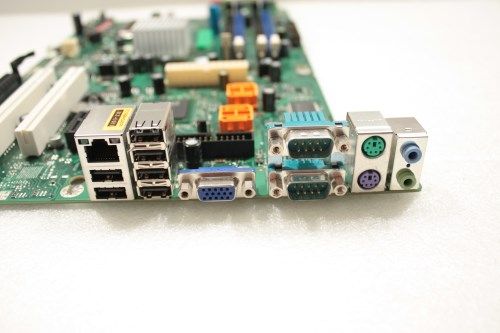 Fujitsu Siemens Esprimo E5925 Motherboard Socket LGA775 PCI-E DDR2...