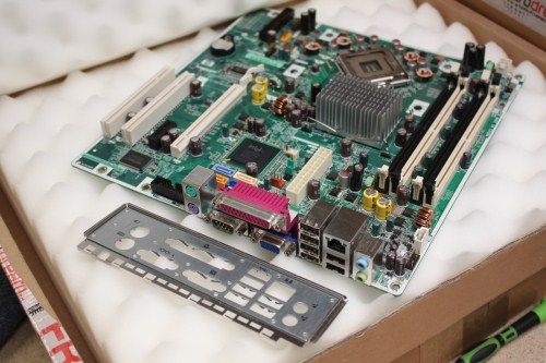 HP Compaq dc5700 404794-001 404166-001 P5BW-BTX Socket LGA775...