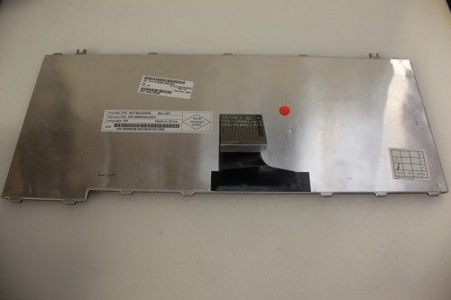 Genuine Toshiba Satellite L300 UK Keyboard 6037B0026805 V000130380...